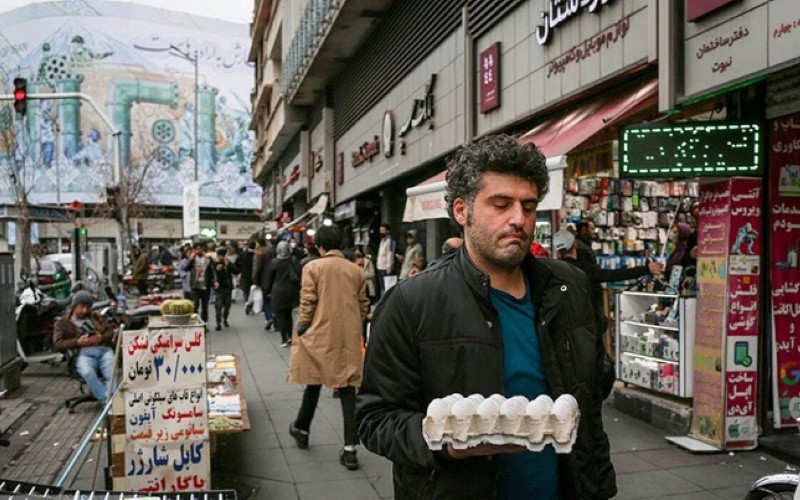 Iran’s Middle Class Sliding into Poverty: A Social and Economic Crisis ...