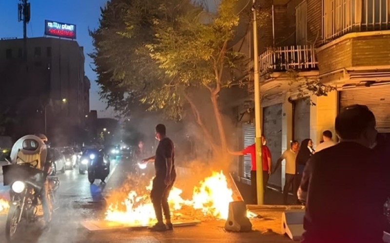 Mashhad Uprising: Field Reports Reveal Escalating Protests and Deadly ...